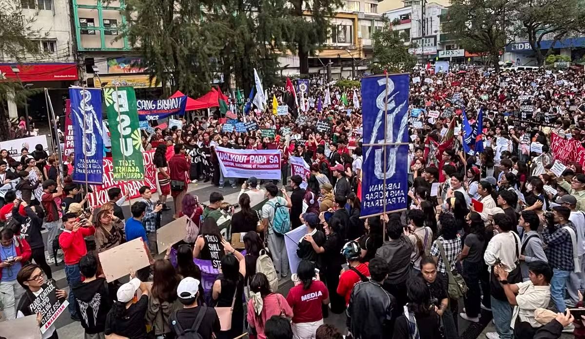 Mass protests against corruption in Philippines draw 5,000 students in ...