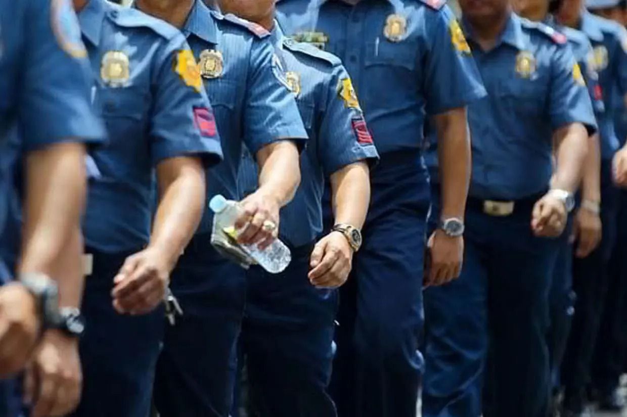 Philippines dismisses over 9,000 rogue police personnel in internal ...