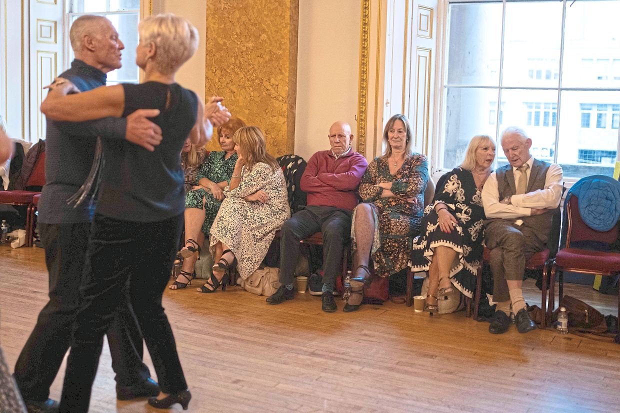 Tea dances for seniors to socialise and get grooving | The Star