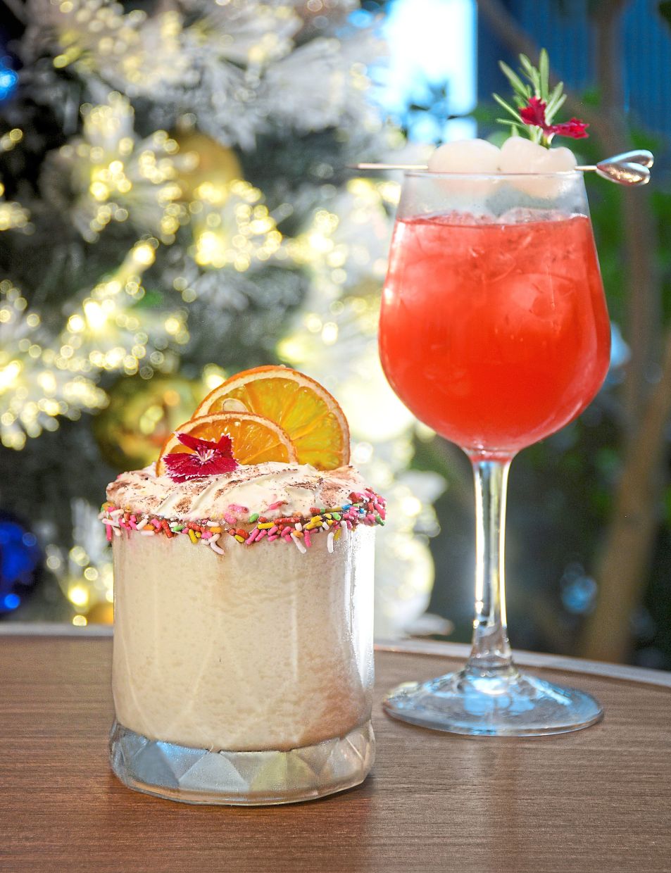 Lofty retreat for skyline sips | The Star