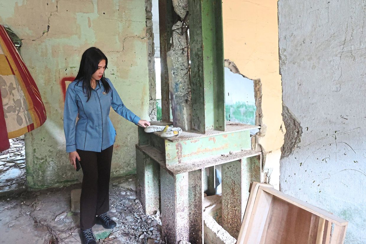 Home unsafe but no place to go | The Star