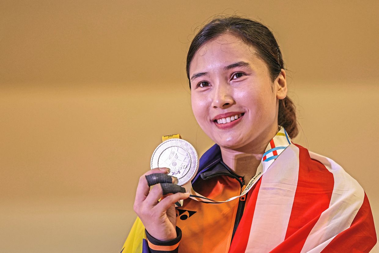 Bowling: Sweet and bitter end for Natasha | The Star