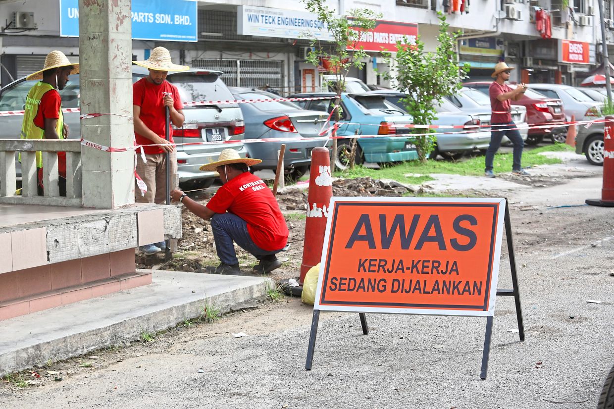 Proper bus stop at last for Tmn Pusat Kepong folk | The Star