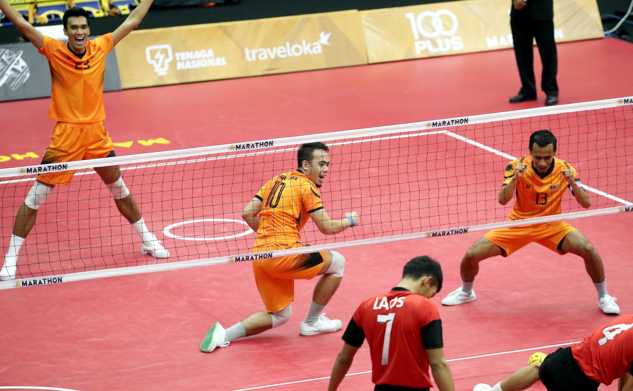 Other Sports: National sepak takraw ace Syahir named world's best ...