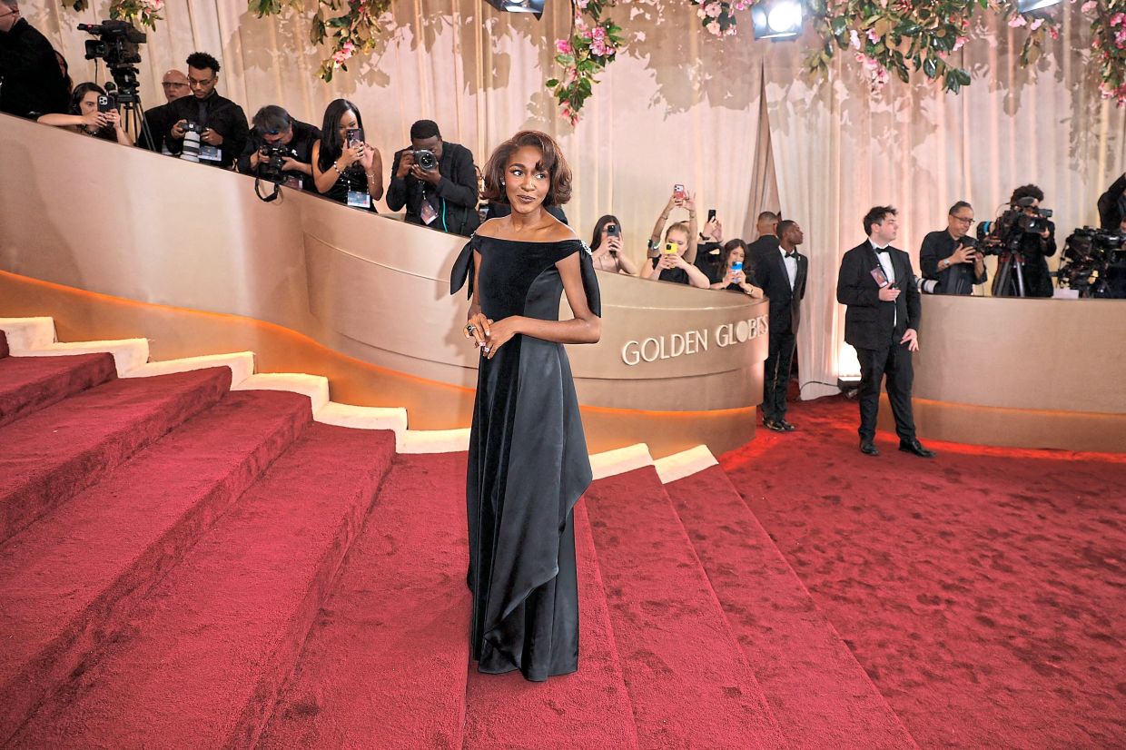 Will we be seeing low-key fashion rule the red carpet this awards ...