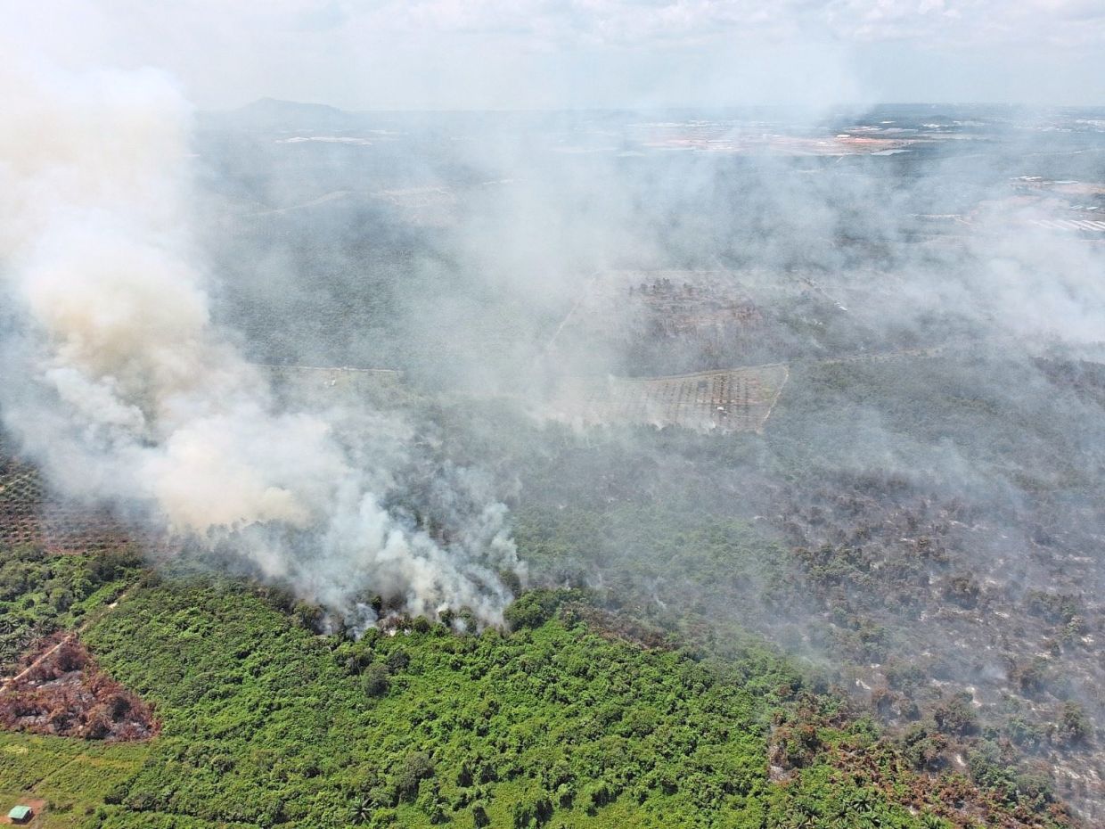 Open burning flares across states | The Star