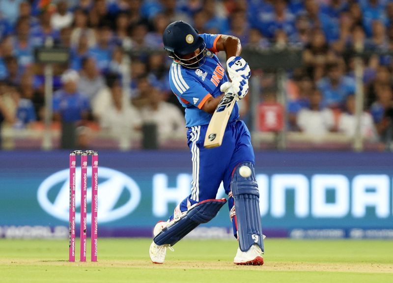 Cricket: Cricket-Bat-ball balance hit for six at T20 World Cup | The Star