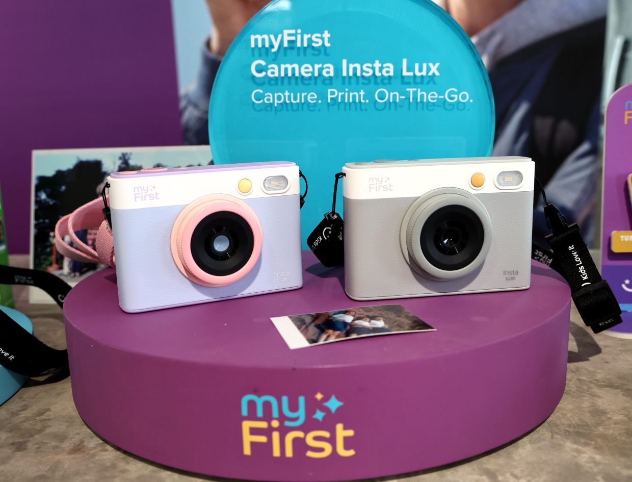 Insta Lux instant camera officially announced at RM799 | The Star