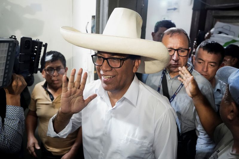 Leftist Sanchez in line for Peru runoff as vote count goes down to the ...