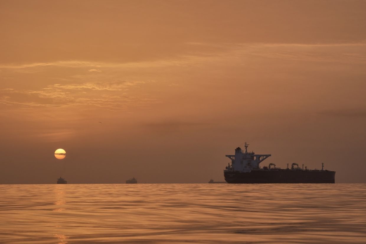 First oil tanker in weeks heads to South Korea via Strait of Hormuz ...
