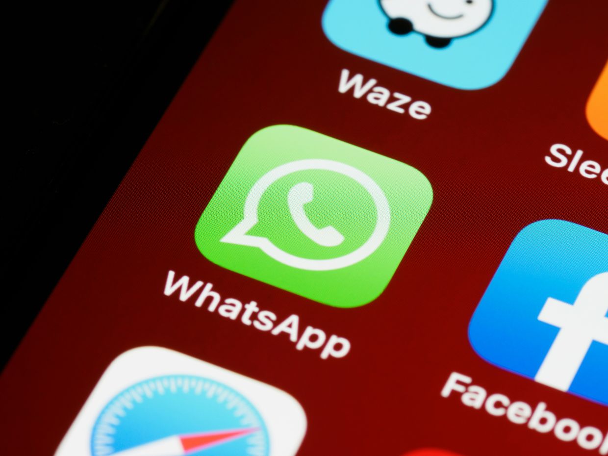 WhatsApp to stop supporting older phones running Android 5 from ...