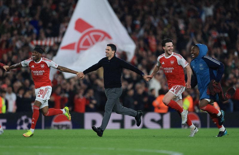 Football: Soccer-Arteta hails 'incredible night' as Arsenal reach ...