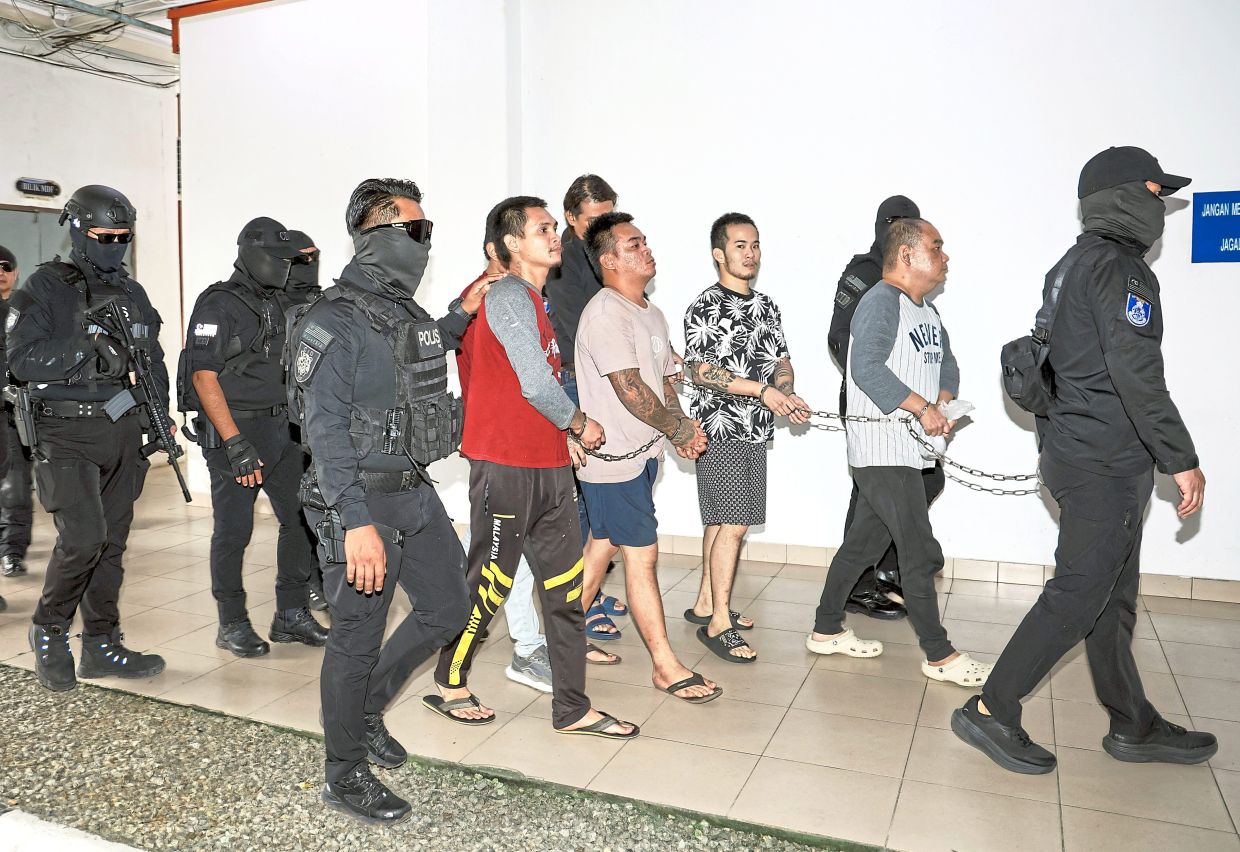23 charged with joining criminal gang | The Star