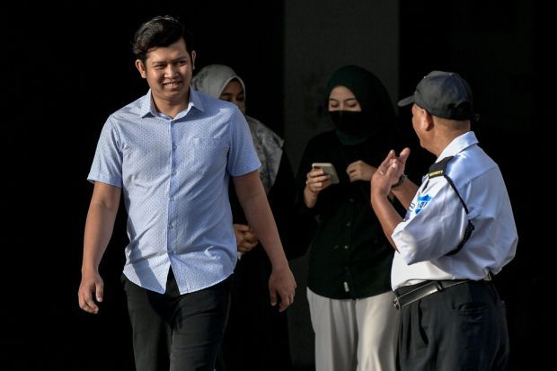High court grants Zayn Rayyan's father unconditional custody of younger ...