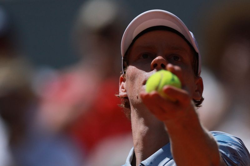 Tennis: Tennis-Ailing Sinner falls to Cerundolo in French Open second ...