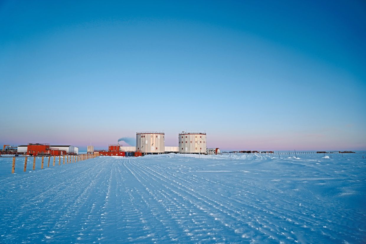 Prolonged isolation fosters paranoia and mistrust, finds Antarctic ...