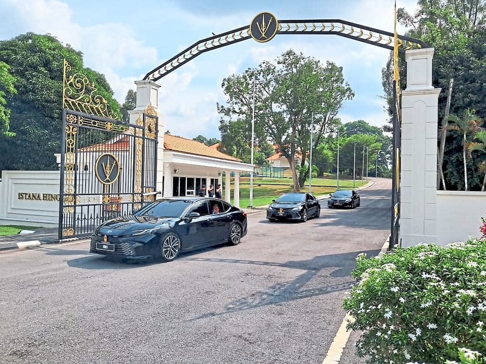 Talk of polls heats up in Negri | The Star