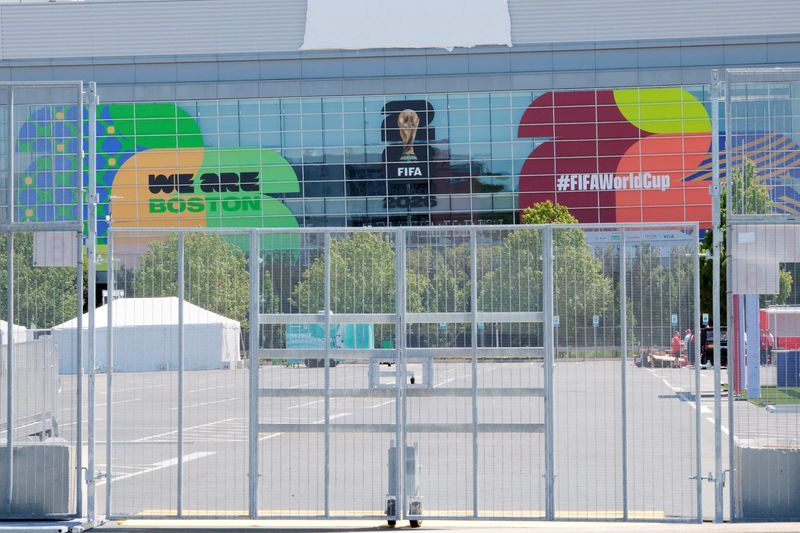 Football: Soccer-FIFA bans reusable bottles at World Cup venues citing ...