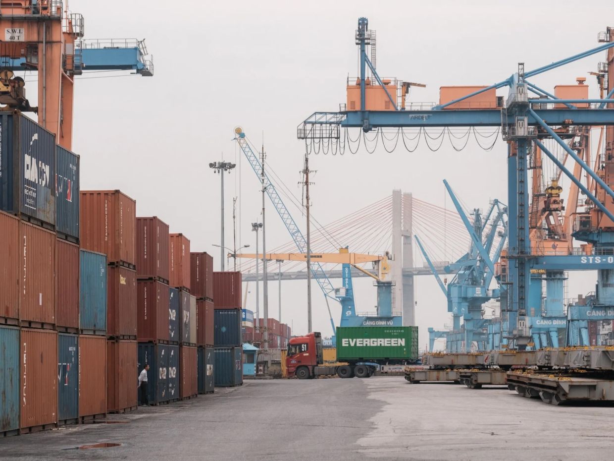 Tariff risks push Vietnam to post record deficit | The Star
