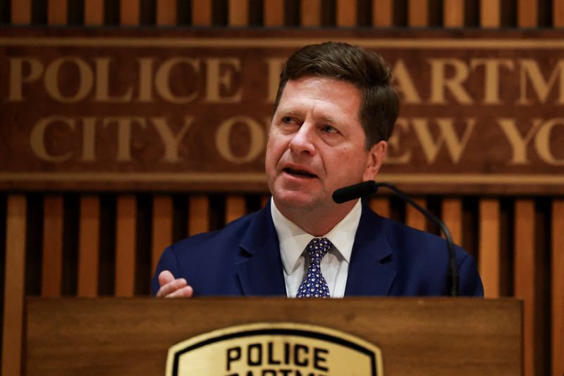 Trump nominates Jay Clayton to be next intelligence chief | The Star