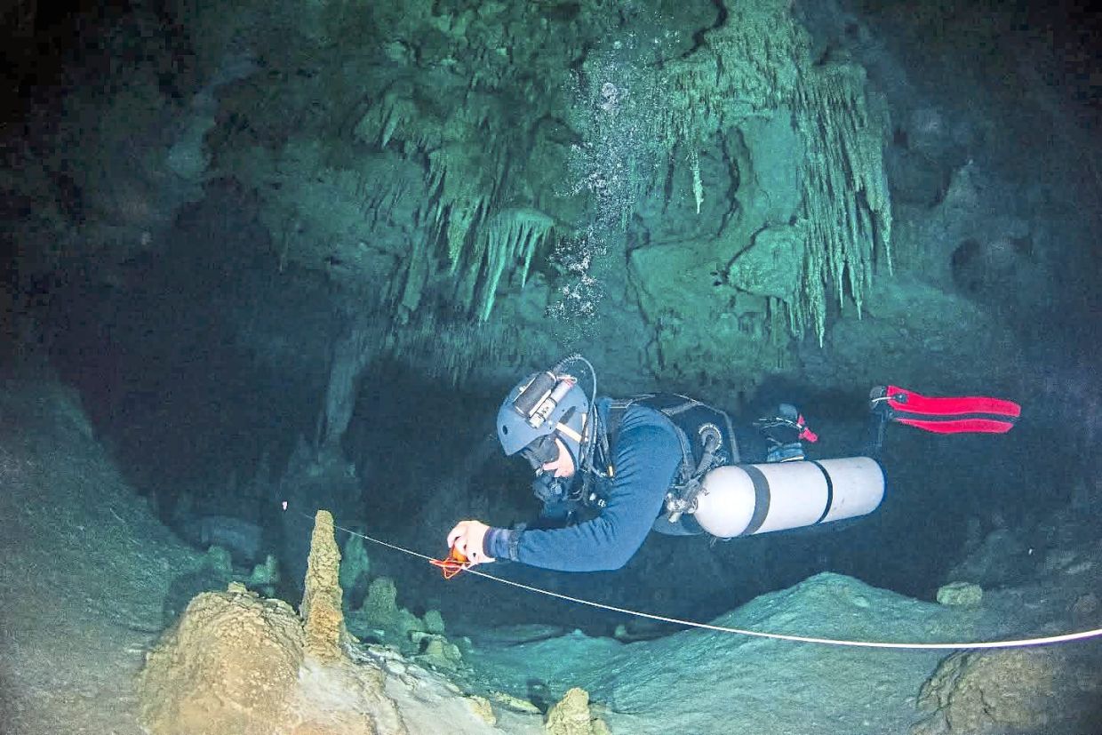 How to scuba dive safely, according to a diving instructor | The Star